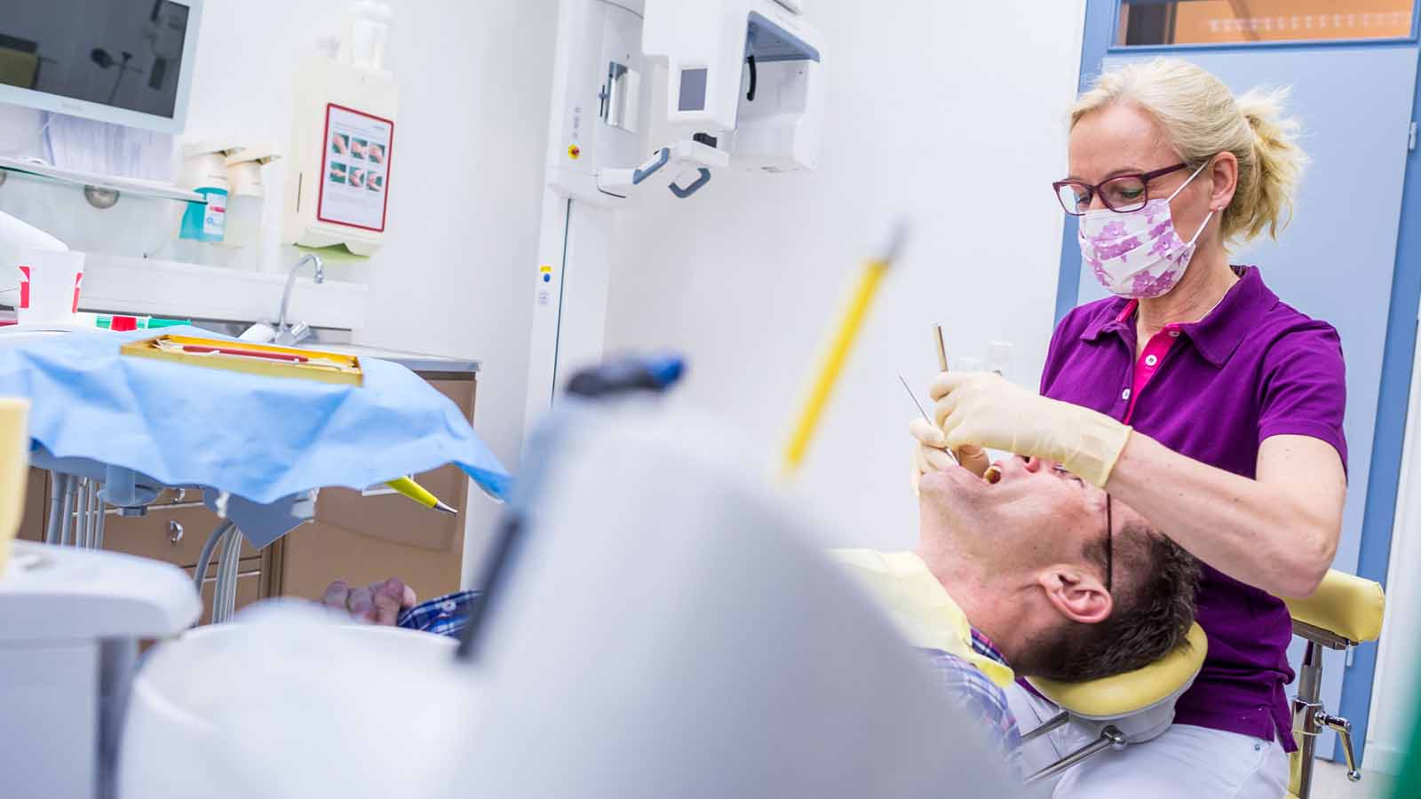 zahnarztlindner.de – Zahnarztpraxis Dr. Lindner in Lübeck.